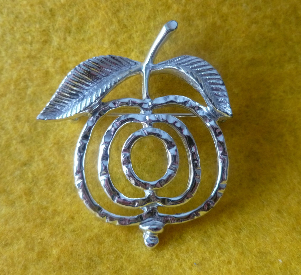 Multiples Teacher Gift Idea Vintage Sarah Coventry Textured and ...