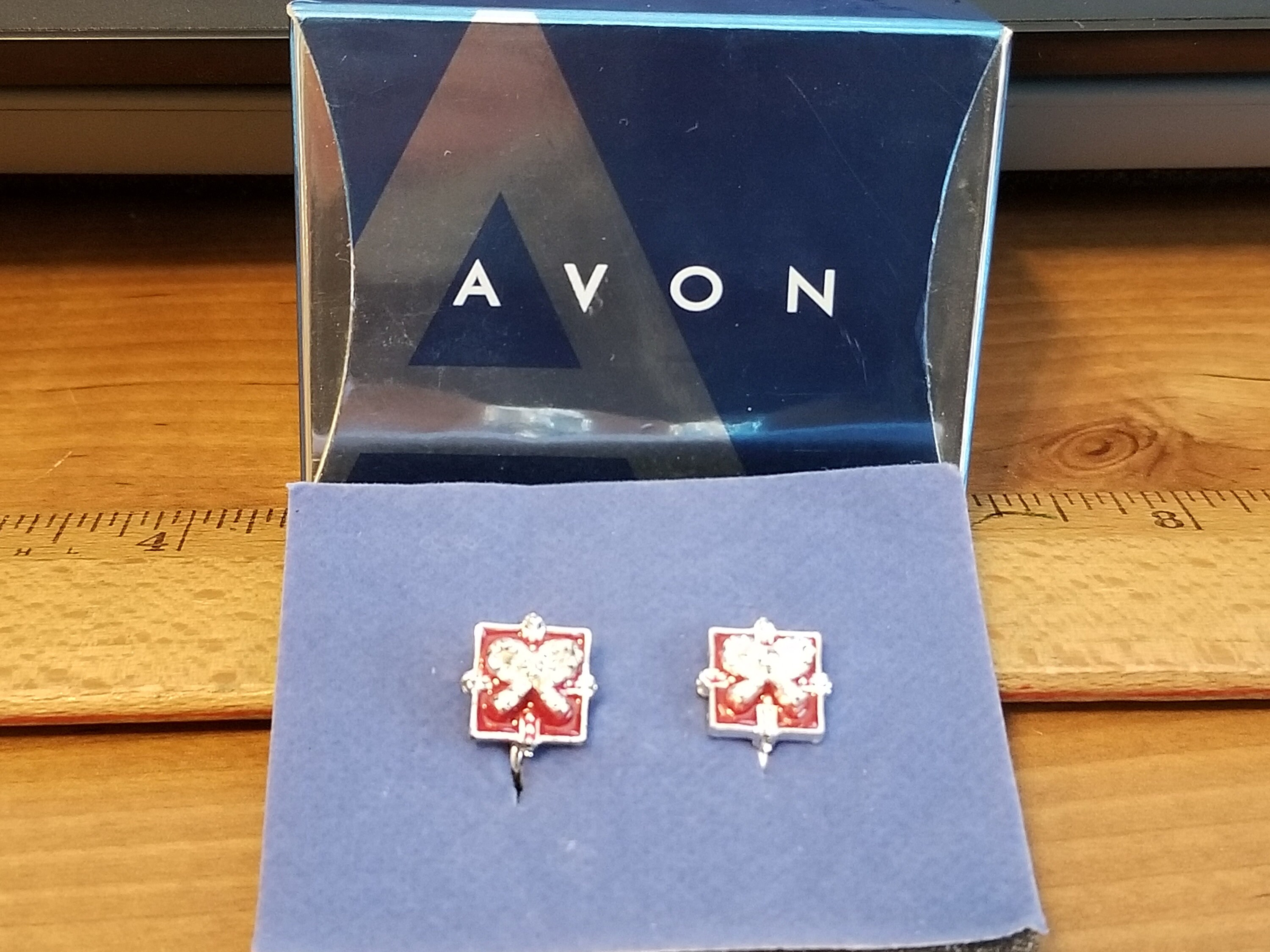 Vintage Avon "gift Box / Holiday Package" Textured and Polished ...