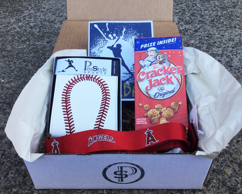 Baseball Gift Box for Players, Coaches, Fans, Sons, Fathers, Boyfriend ...