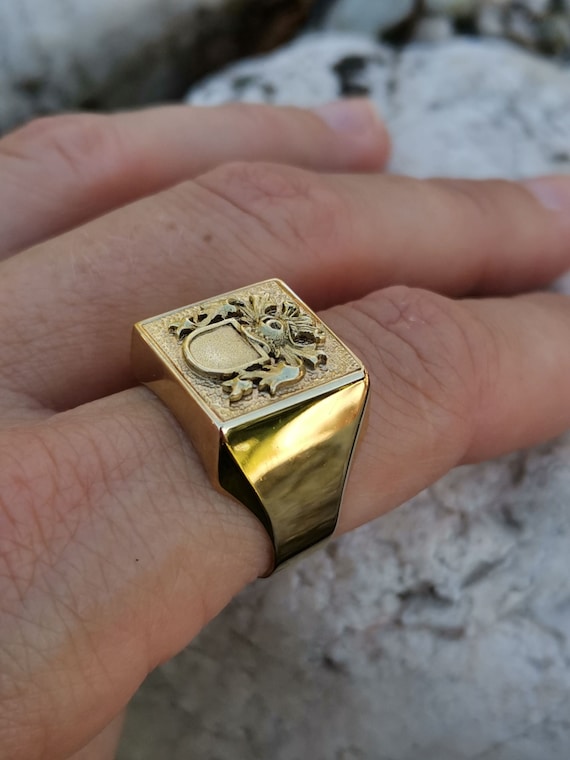Vintage German Men's Signet Ring, 8k Gold, US Size 9 - Gem