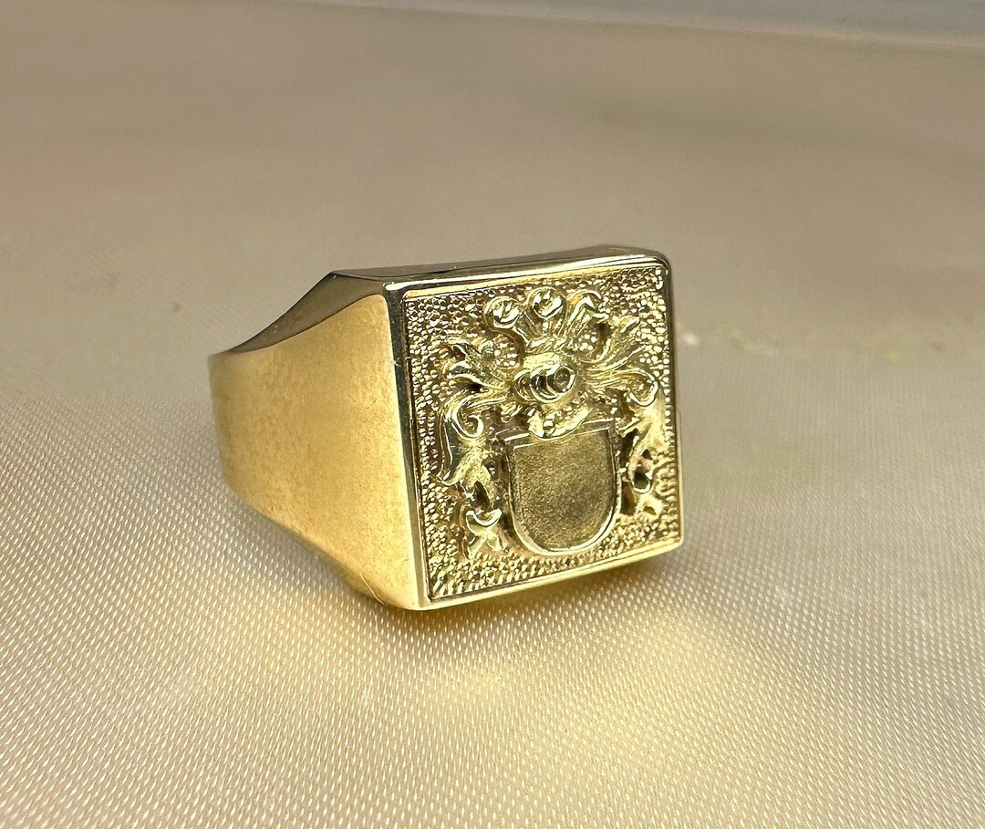 Vintage German Men's Signet Ring, 8k Gold, US Size 9 - Etsy
