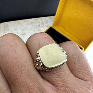 Vintage German Men's Signet Ring 8k Gold US Size 12 - Etsy