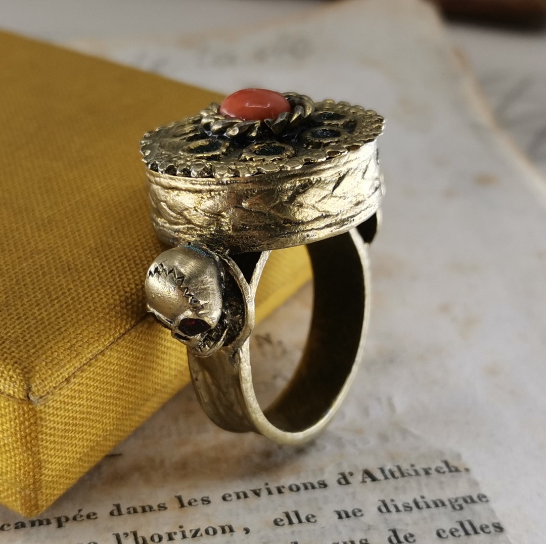 Skull Ring Poison Ring Secret Ring Secret Compartment Ring - Etsy