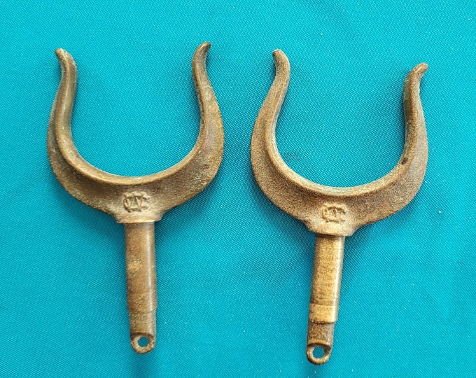 Vintage Wilcox Crittenden & Co. Brass Oar Locks- Marked CW No.1 - Ram ...