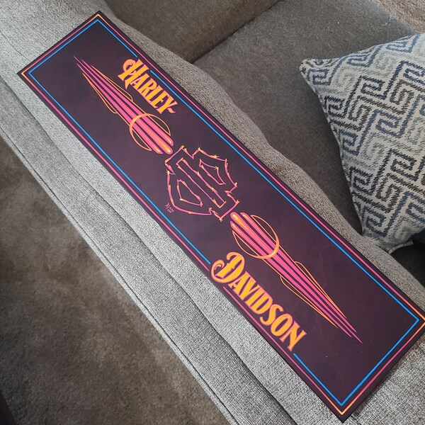 Bar and Shield - Etsy