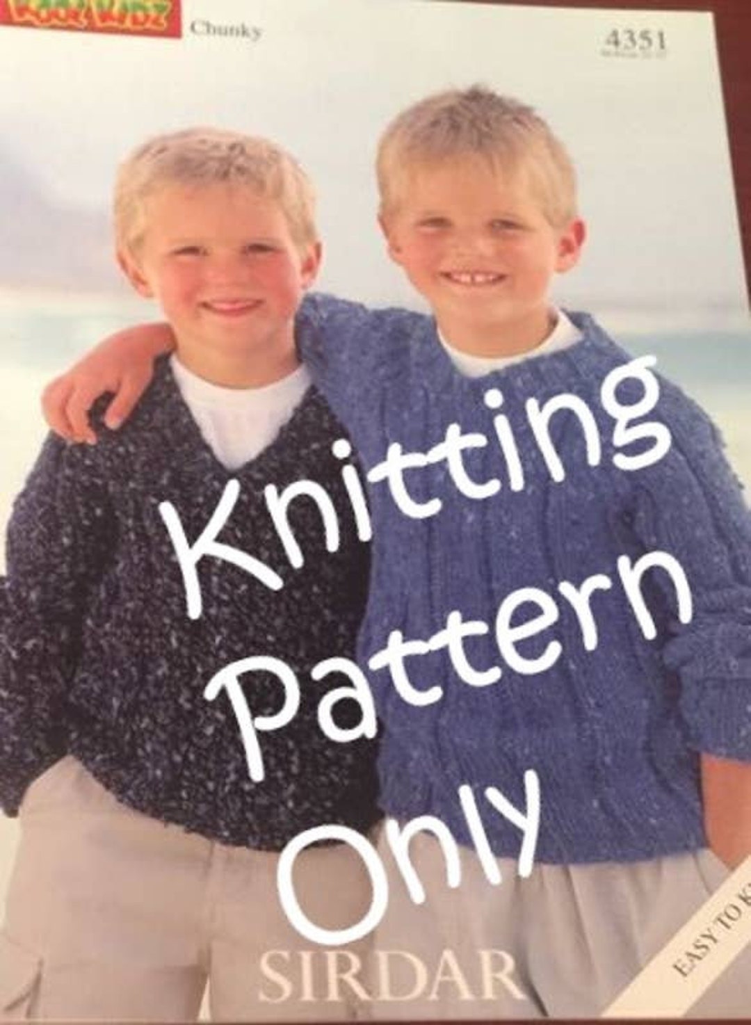 New Sirdar 4351 Kool Kidz Chunky Crew V Neck Child DK Knitting Sweater ...