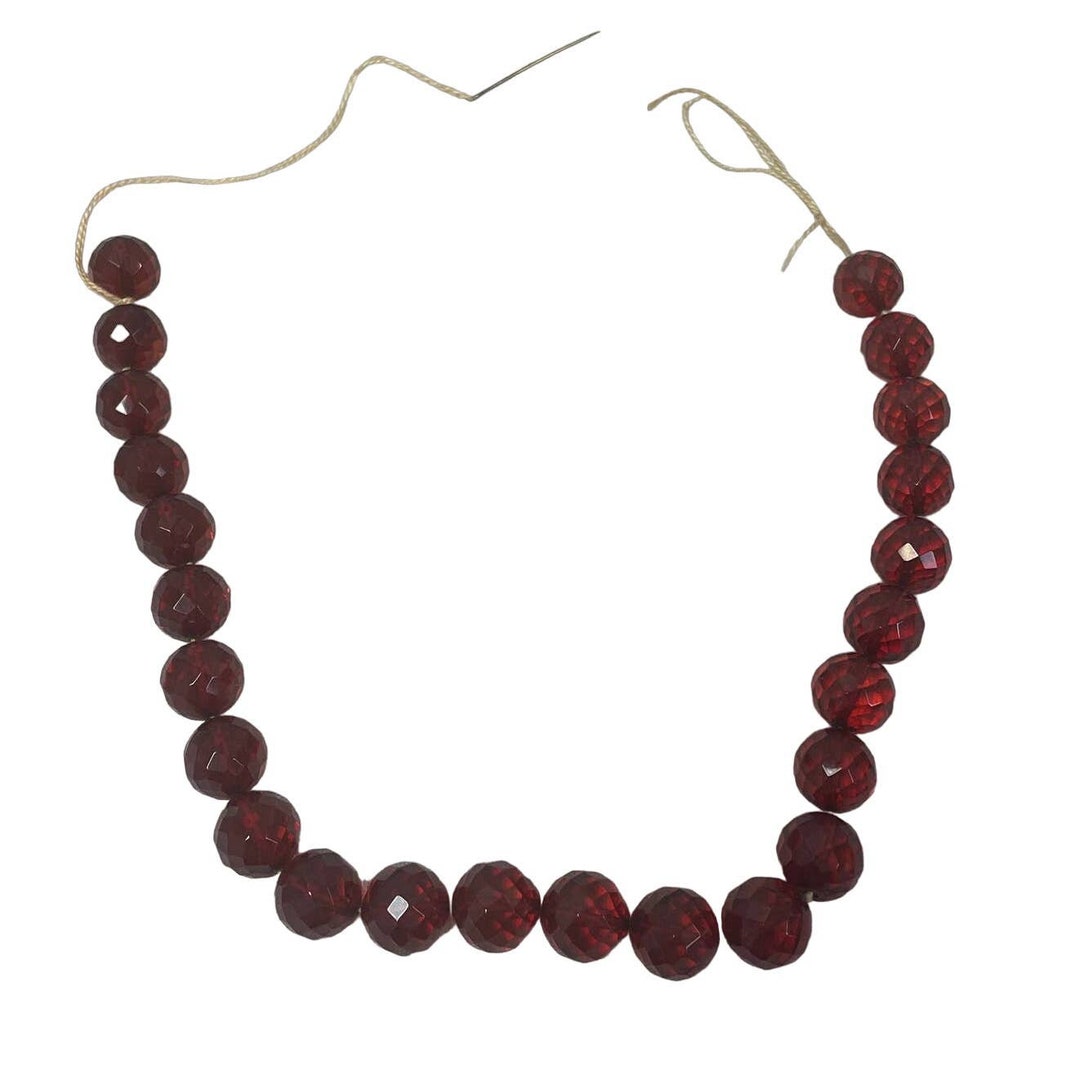 Strand of 24 Vintage Ruby Red Shiny Round Beads Beaded Jewelry Craft ...