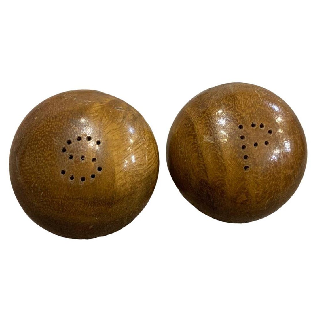 Vintage Minimalist Shiny Round Wooden Ball Sphere Salt Pepper Shaker ...