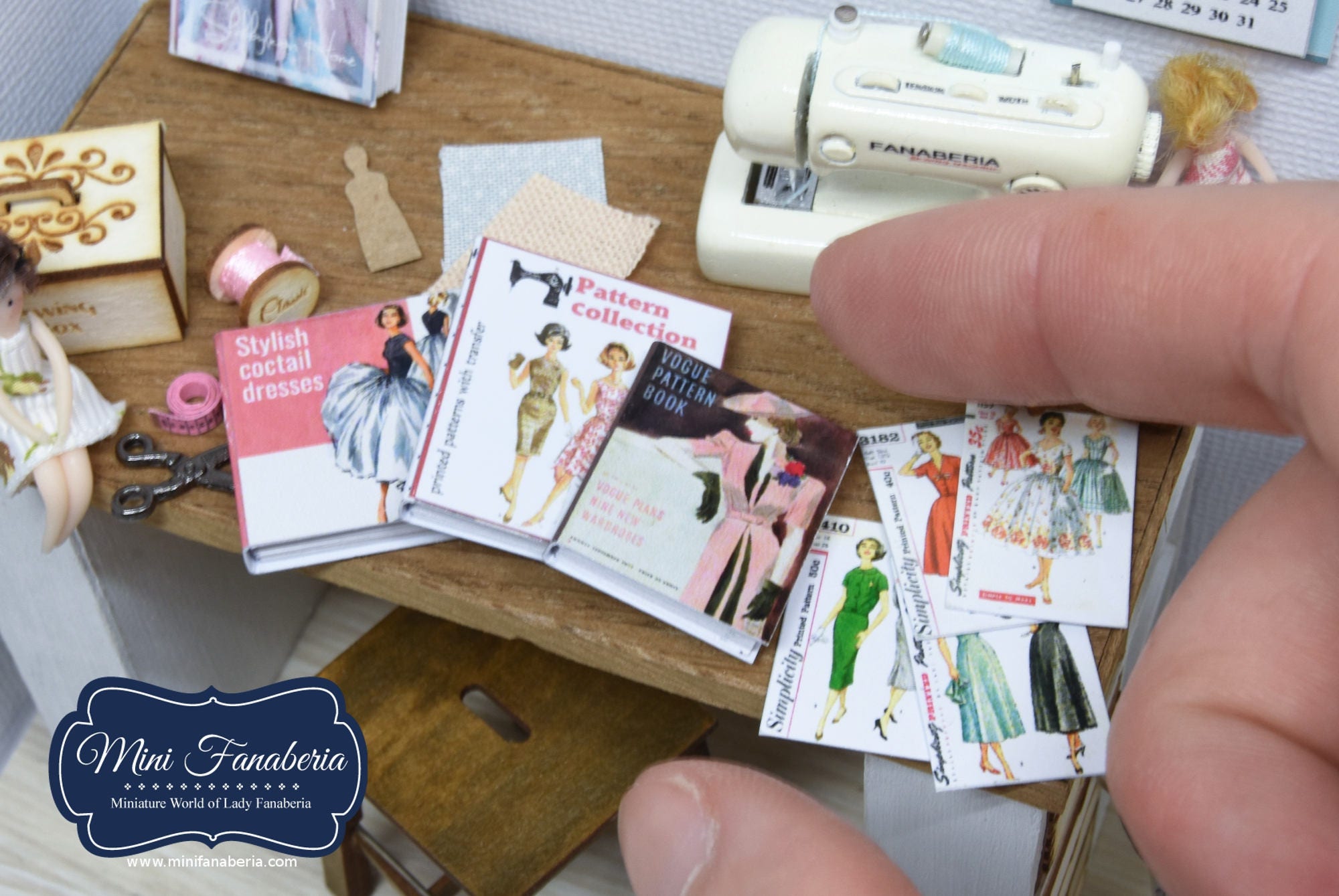 Miniature Books SET Sewing miniature handmade Dollhouse | Etsy