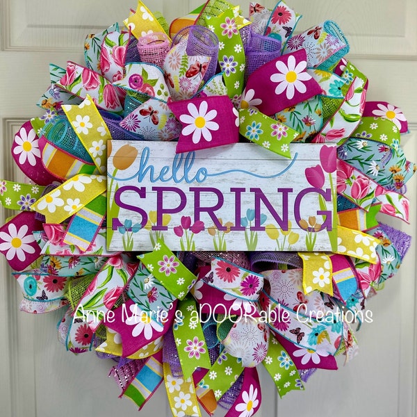 Hello Wreath - Etsy
