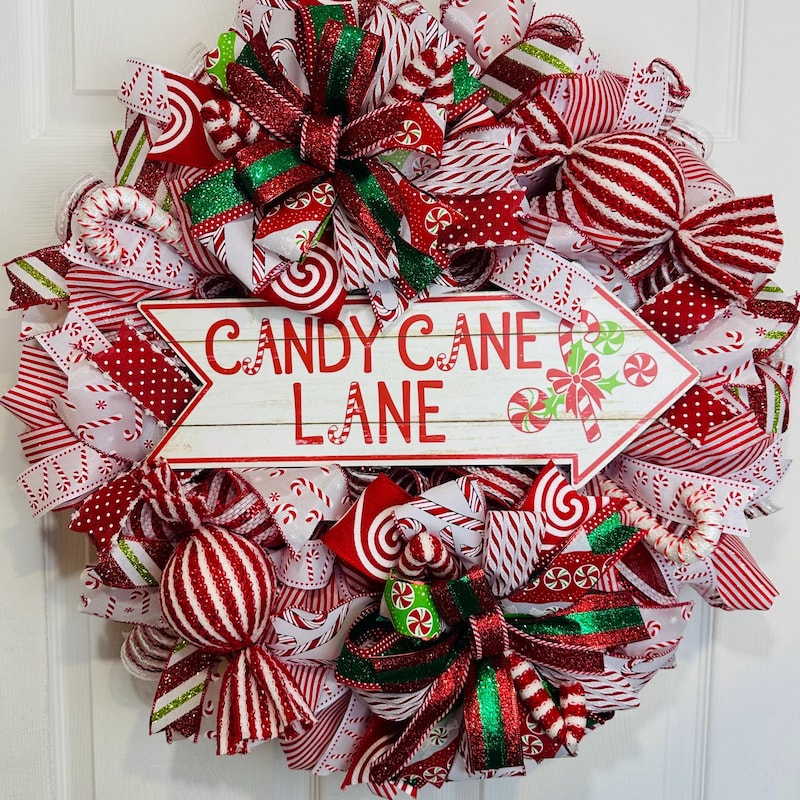Candy Cane Wreath - Etsy