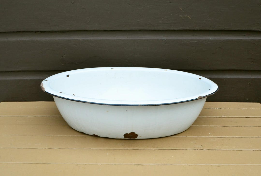 Large Chipped Enamel Baby Bath Tub, Vintage 26" White Enamel Wash Basin ...