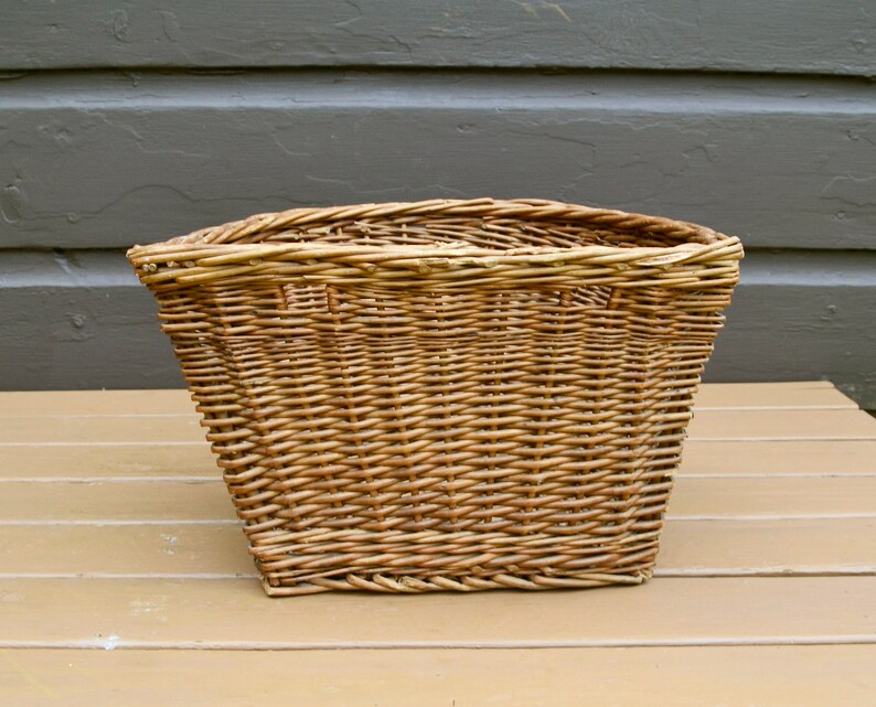 Old Wicker Bike Basket Vintage Wall Basket Mail Basket - Etsy