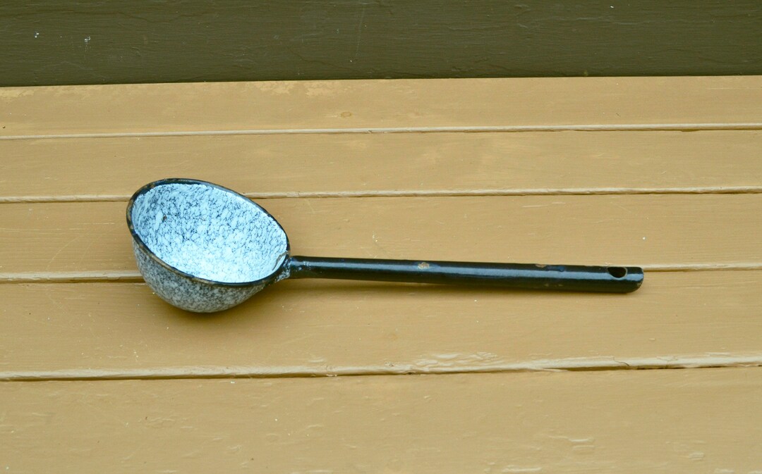 Enamelware Ladle, Vintage Enamel Ladle, Granite Ware Water Scoop - Etsy