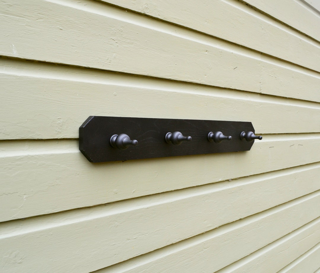 Vintage Wall Hook Rack, 4 Finial Pegs Coat Rack, Up-cycled Peg Rack - Etsy