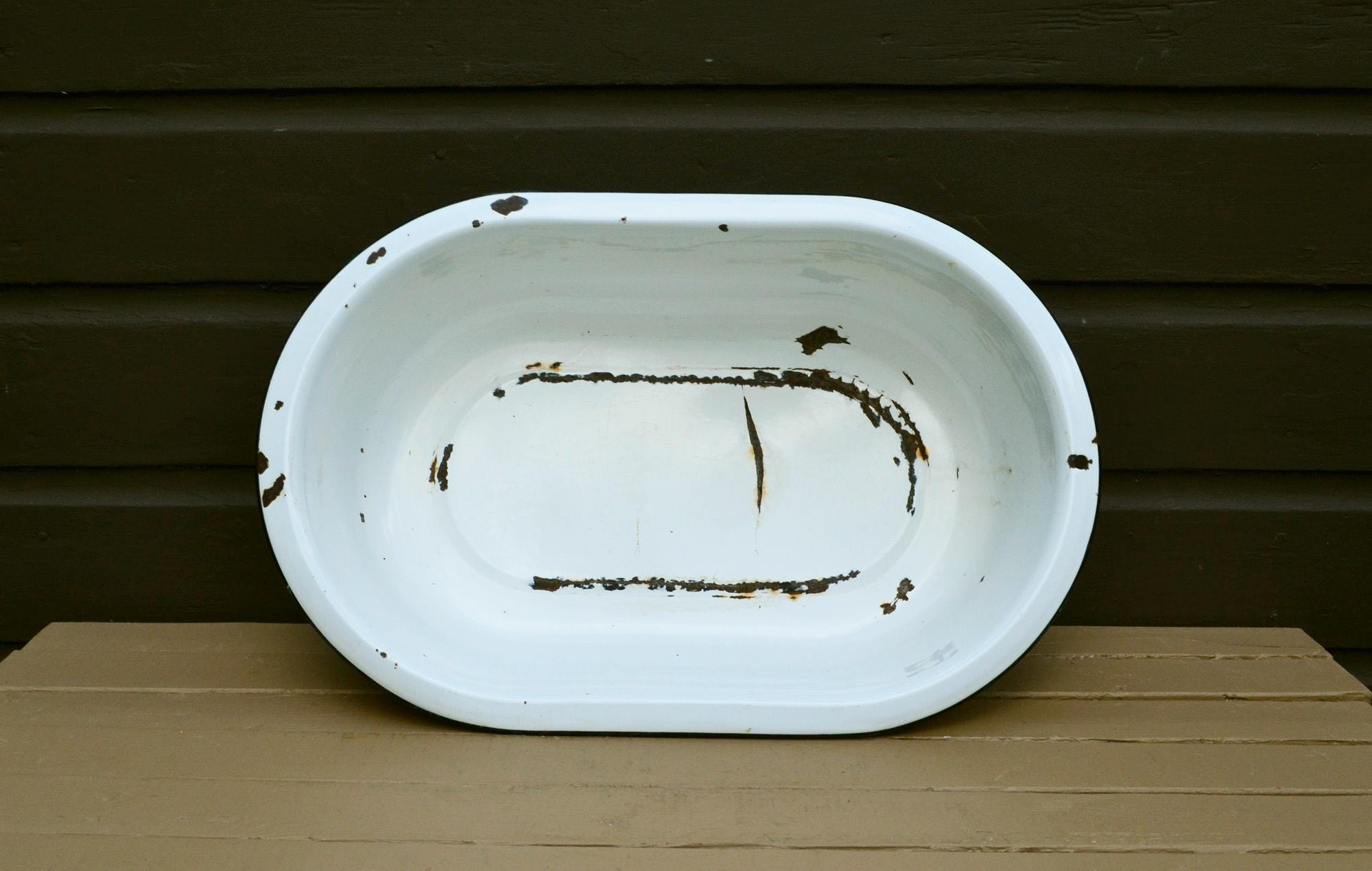 Large Chipped Enamel Baby Bath Tub, Vintage 28" White Enamel Wash Basin ...