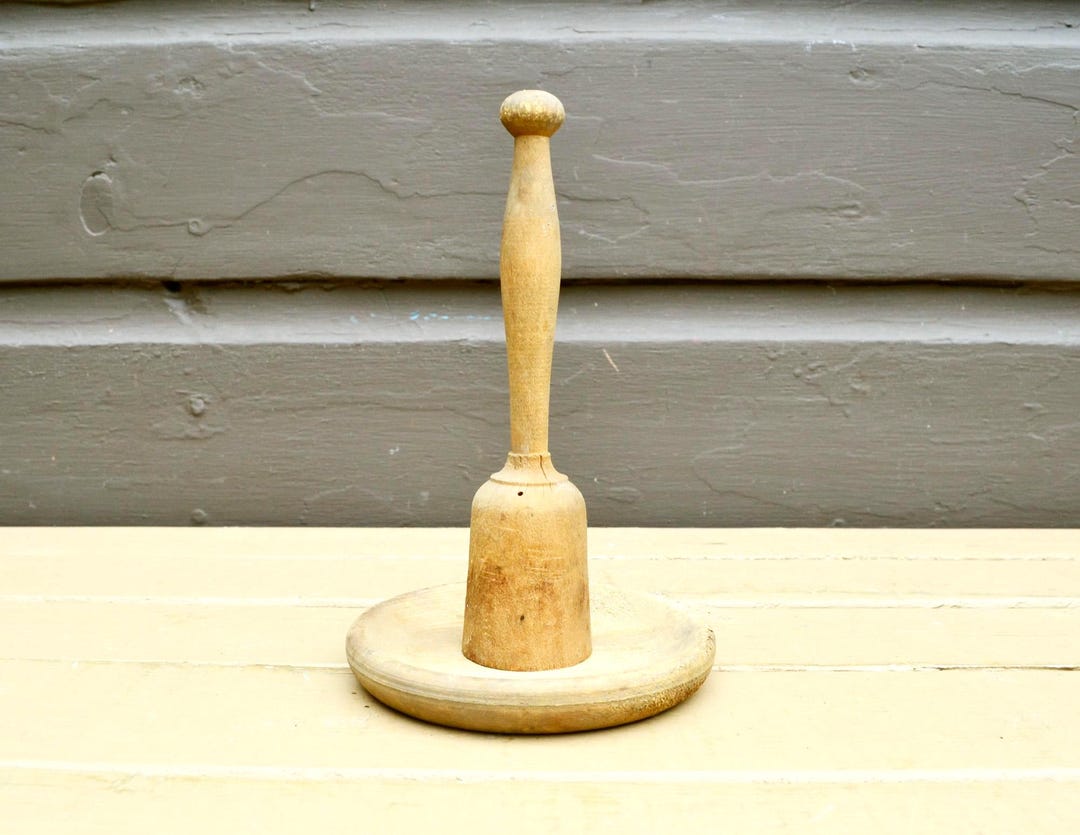 Small Wooden Mashing Plate & Masher, Vintage Small Wooden Pestle Masher ...