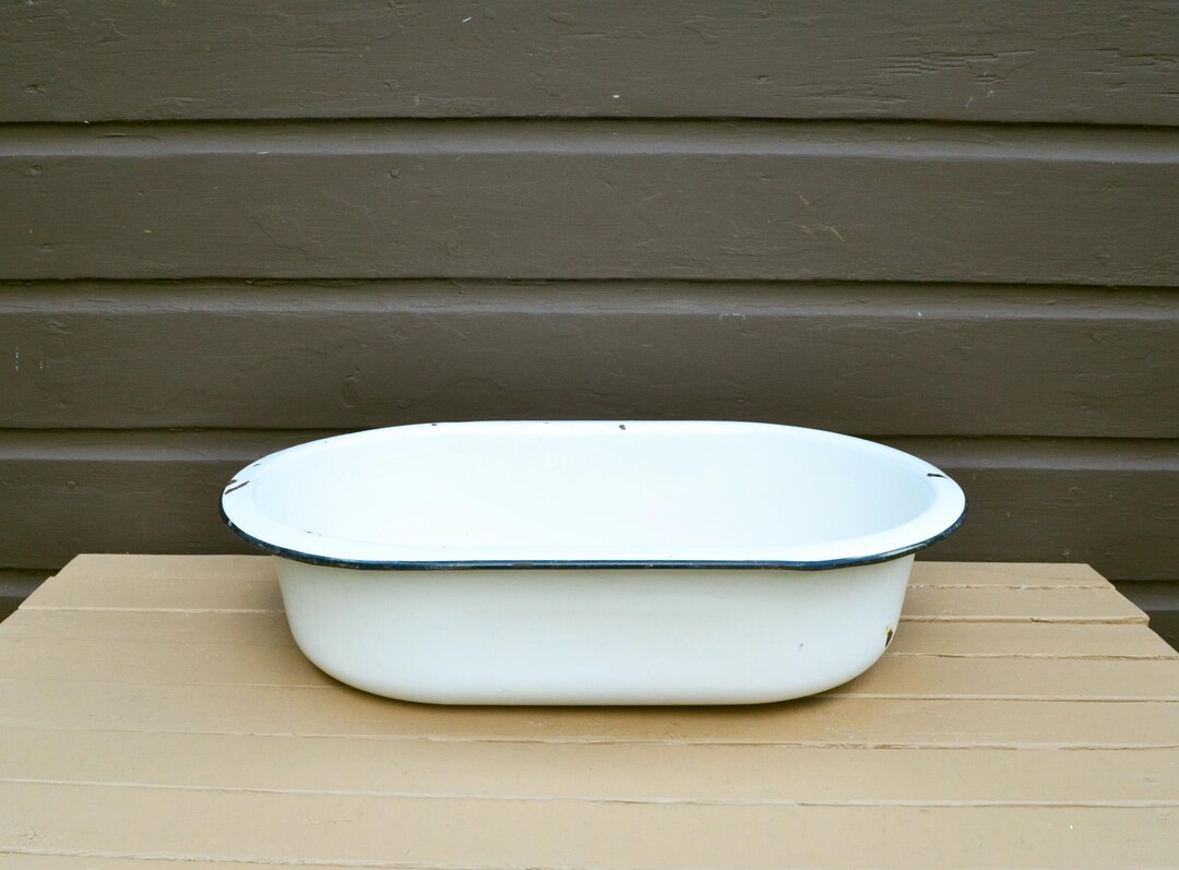 Large Chipped Enamel Baby Bath Tub, Vintage 28" White Enamel Wash Basin ...
