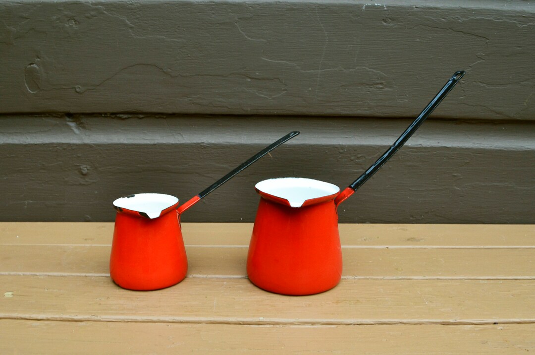 Set of Enamel Measuring Cups, Mid Century Measuring Cups, Red Enamel ...