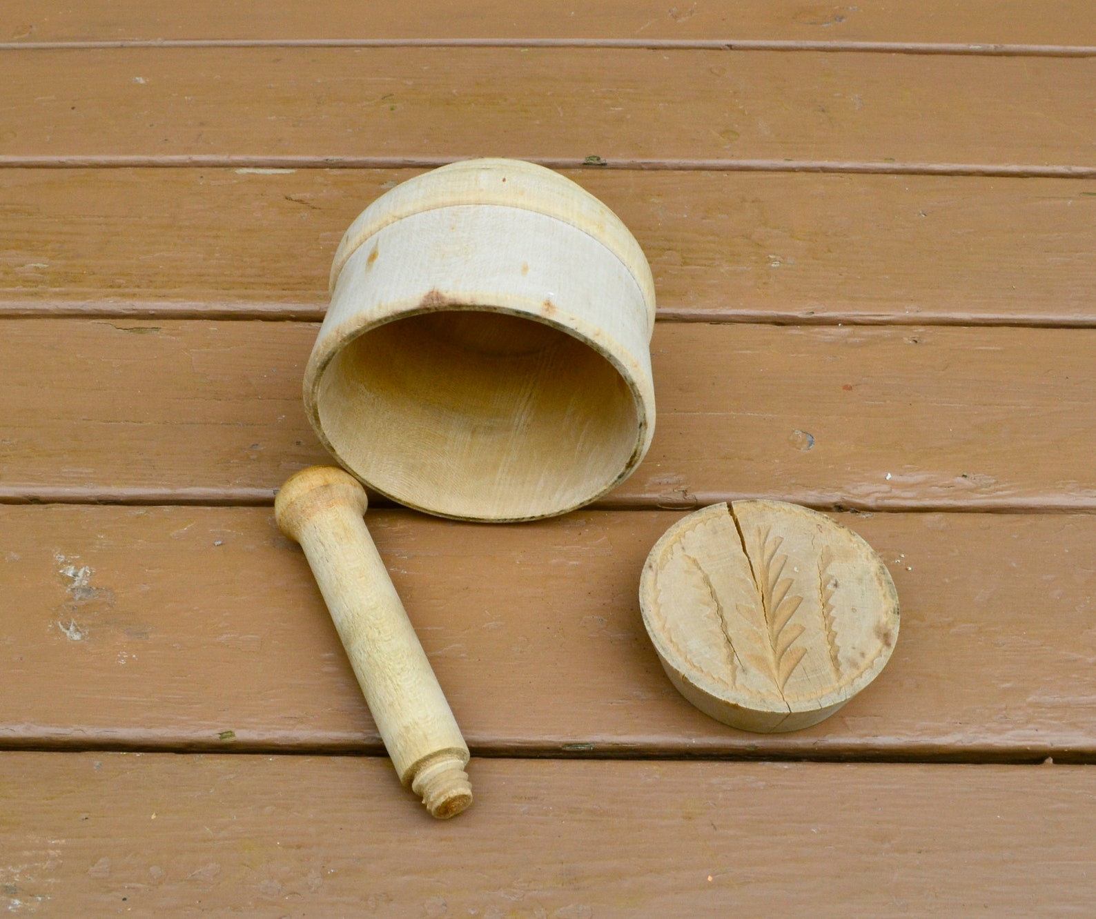 Primitive Butter Mold Plunger and Dome, Antique Carved Leaf Butter ...