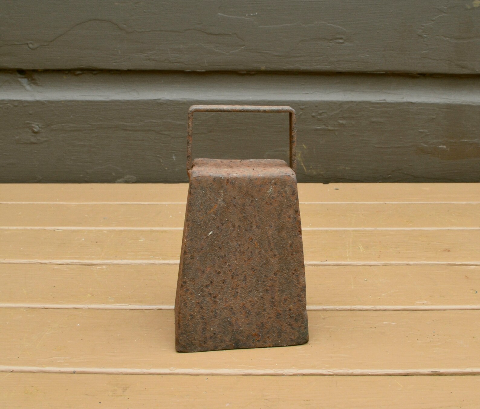 Vintage Metal Bell Rusty Box Bell Heavy Hand Bell - Etsy