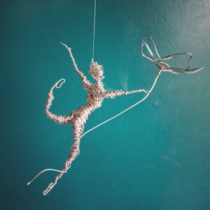 Handmade Sculpture Art Dancing Wire Figurine With Wire Flower Great ...
