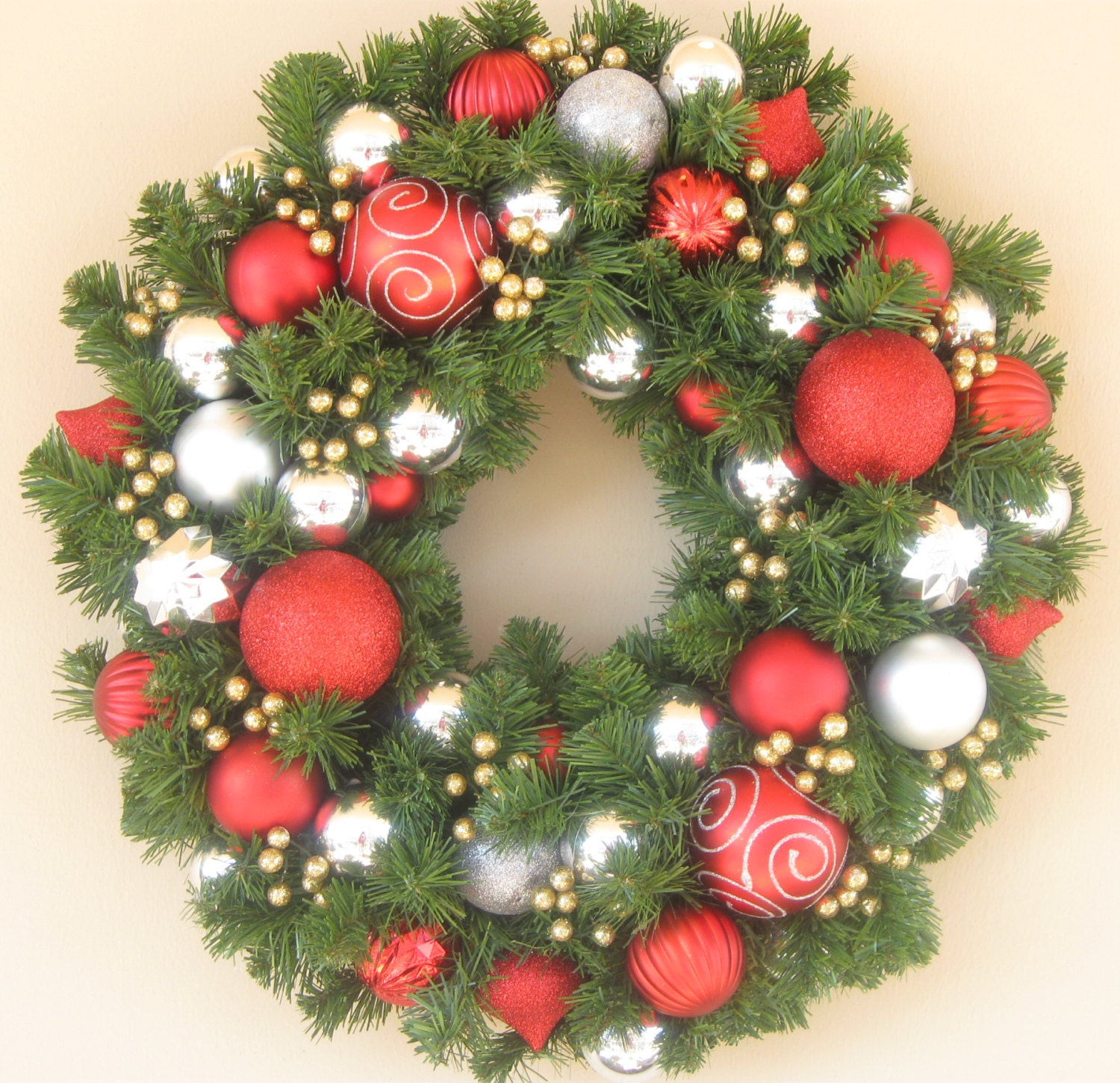 Comfy Christmas Wreath - Etsy