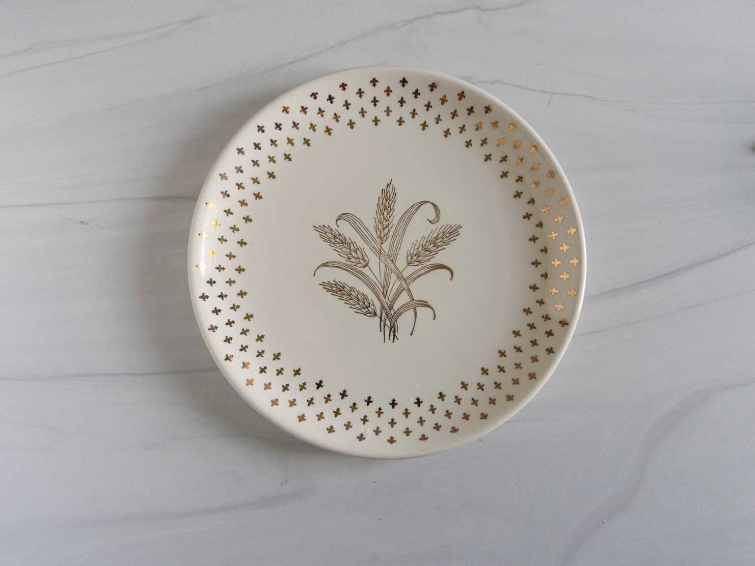 Golden Wheat Dishes 22 Karat Made In Usa