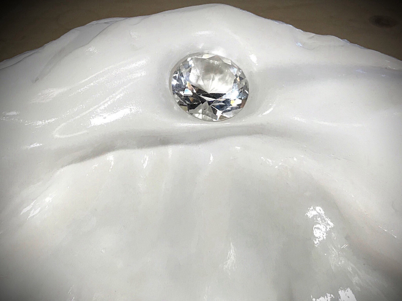 Giant Clam Shell Gem Encrusted liberty Limited - Etsy