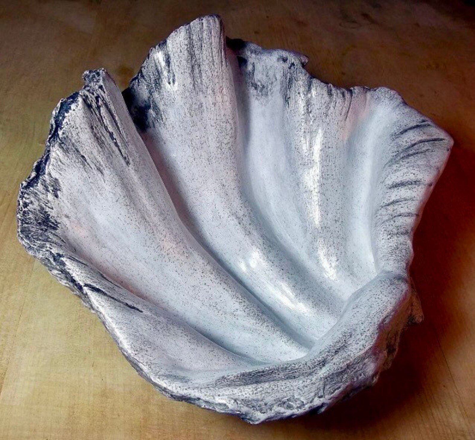 Small Grey Shimmer Giant Clam Shell Sculpture Ornament Bowl - Etsy