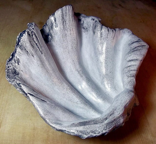 Small Grey Shimmer Giant Clam Shell Sculpture Ornament Bowl | Etsy