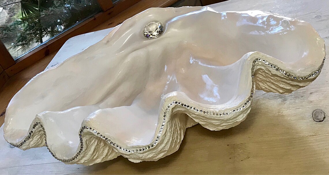 Giant Clam Shell Gem Encrusted "liberty" Limited Edition Sculpture Art ...