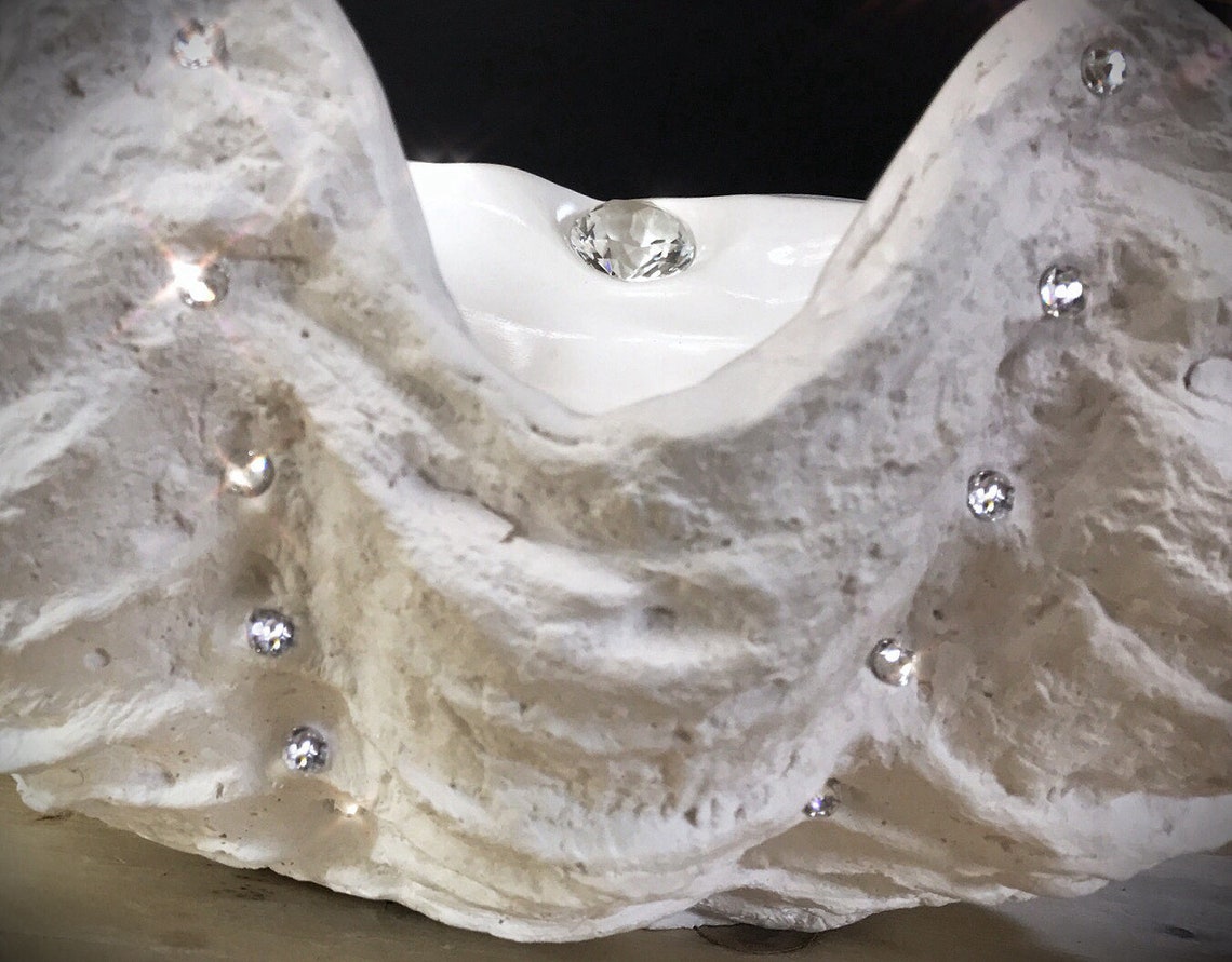 Giant Clam Shell Gem Encrusted "tiffany" Sculpture Art Limited Edition ...