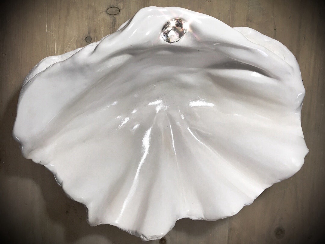 Giant Clam Shell Gem Encrusted "tiffany" Sculpture Art Limited Edition ...