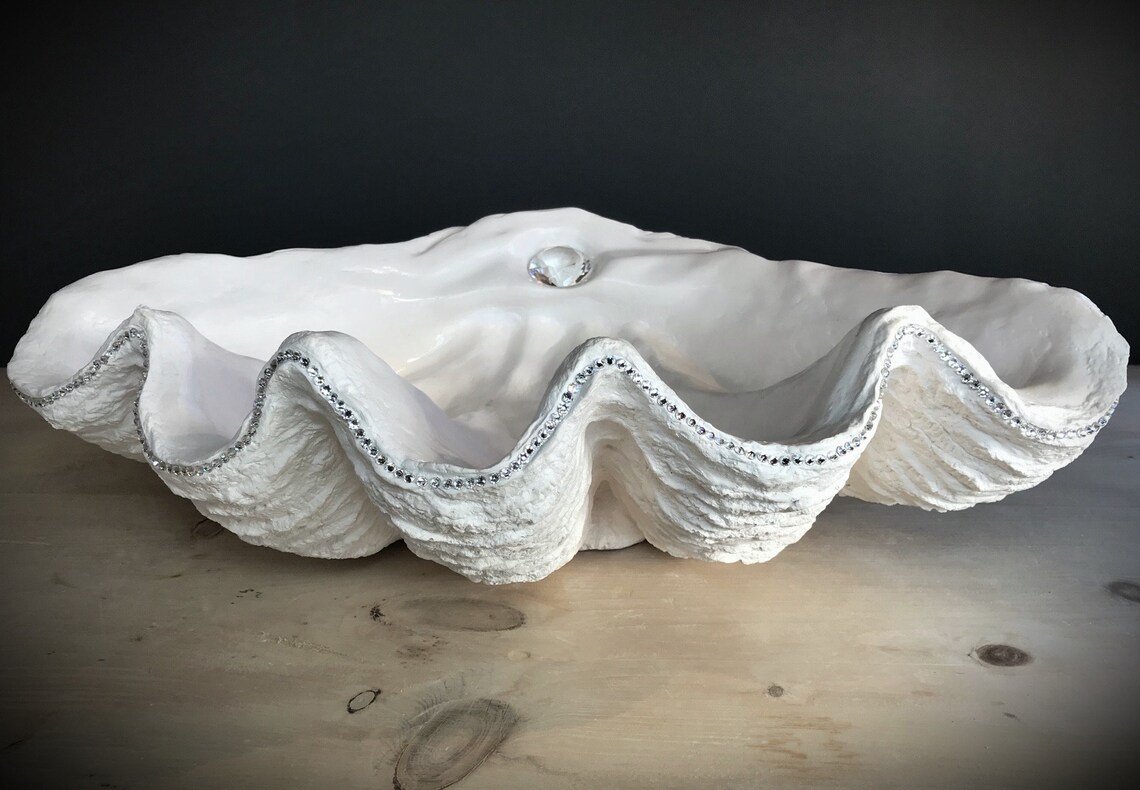 Giant Clam Shell Gem Encrusted liberty Limited - Etsy