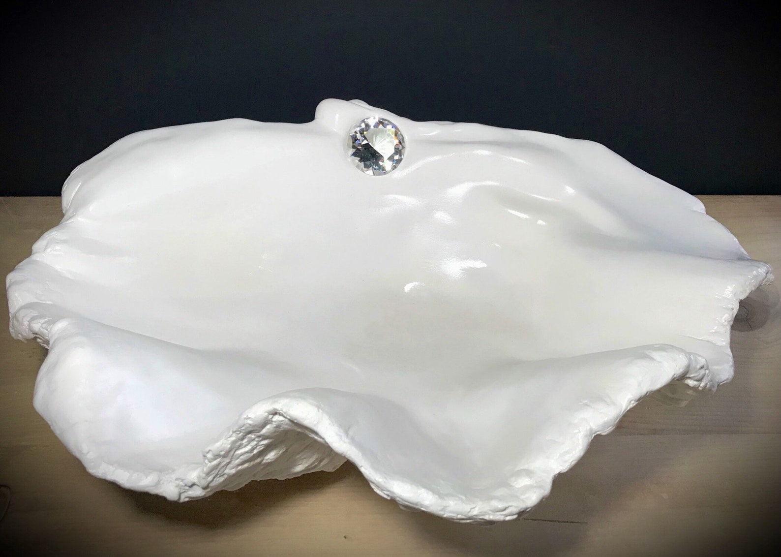 Giant Clam Shell alice Sculpture Art Gem Encrusted - Etsy