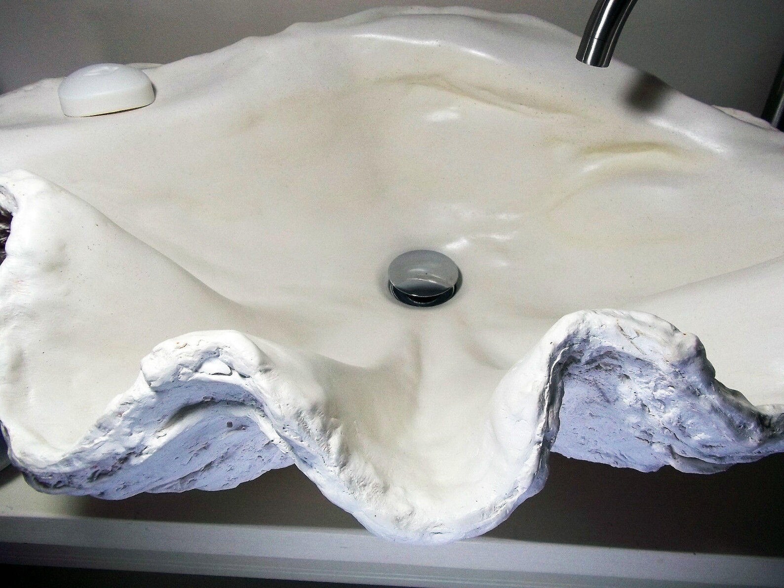 Giant Clam Shell Bathroom Sink Wash Basin Vessel Bowl in White | Etsy UK
