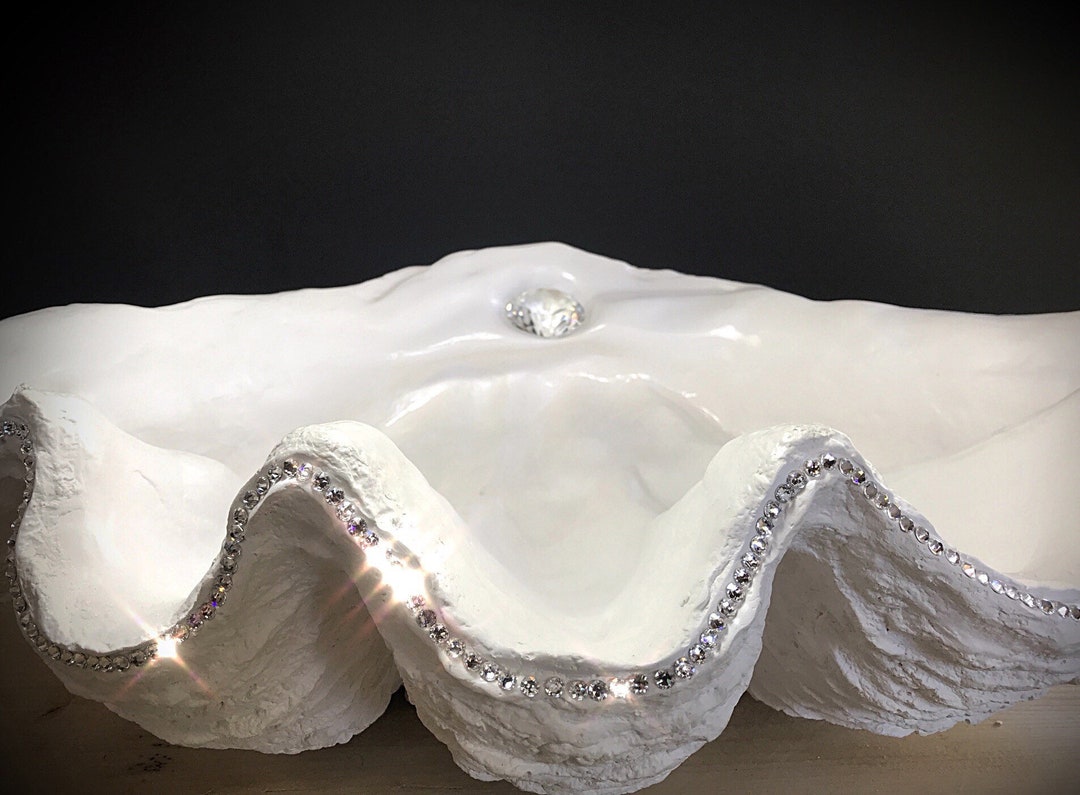 Giant Clam Shell Gem Encrusted "liberty" Limited Edition Sculpture Art ...