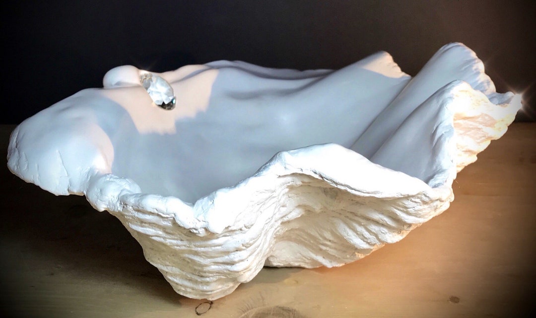 Giant Clam Shell "alice" Sculpture Art Gem Encrusted Limited Edition ...