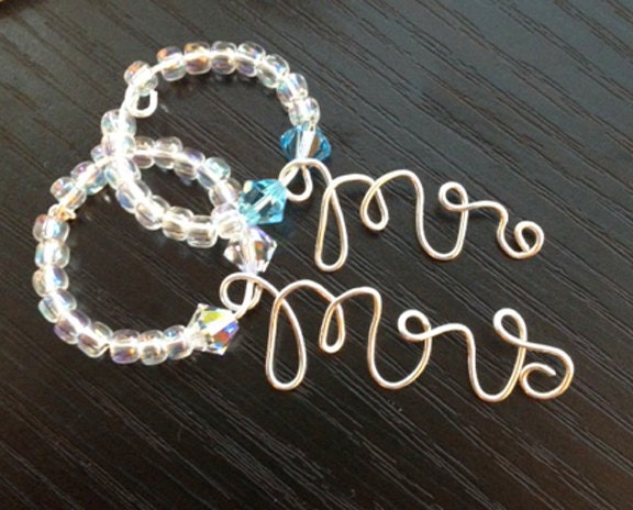 Mr. and Mrs. Wine Charm Set - Etsy