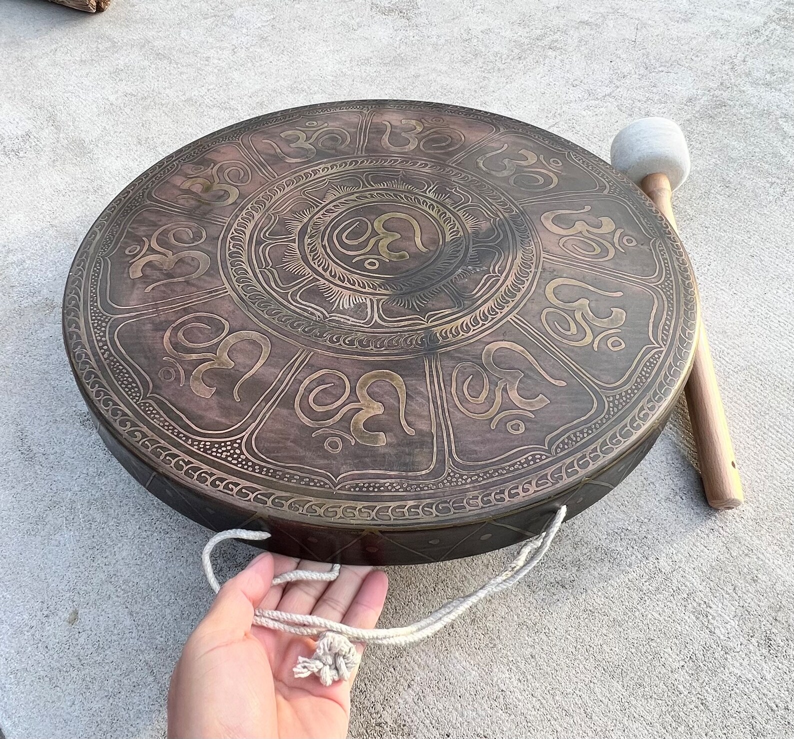 Tibetan Om Gong 18 Inches Diameter Handmade, Temple Gong Healing ...