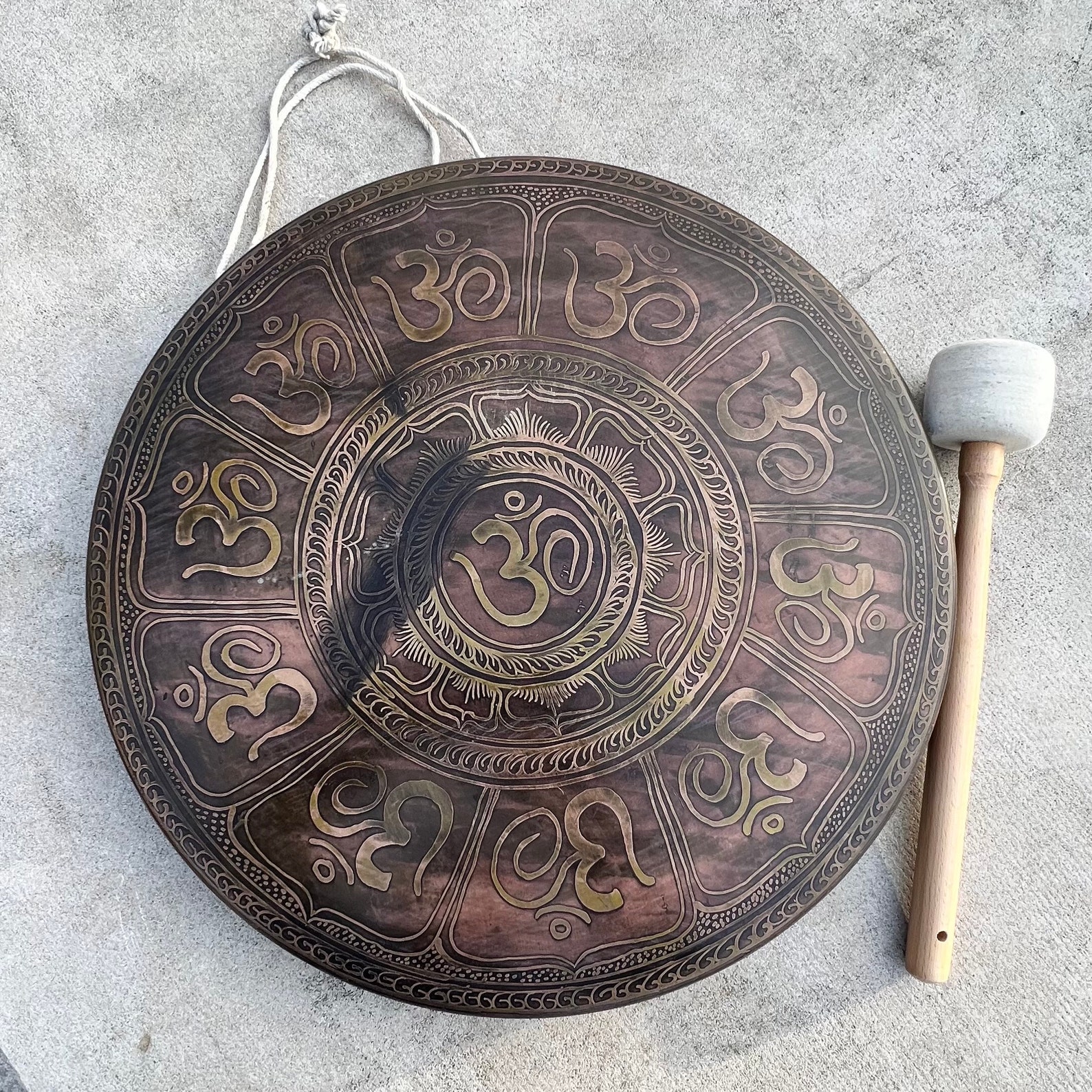 Tibetan Om Gong 18 Inches Diameter Handmade, Temple Gong Healing ...