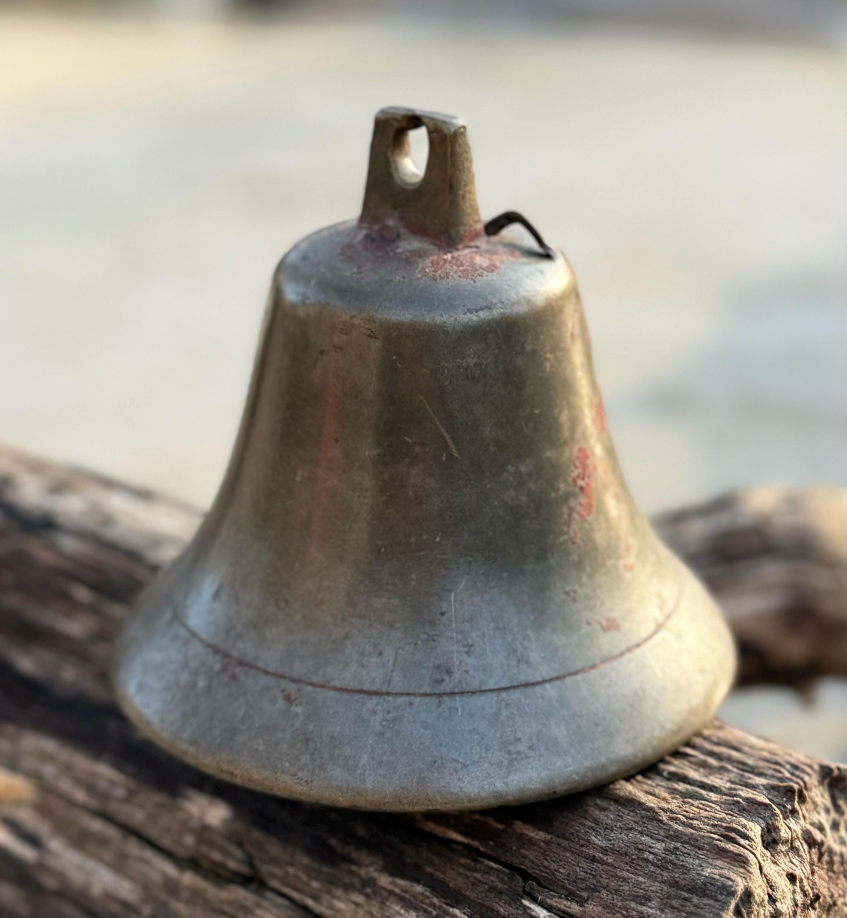 Large Antique Jingle Bell Holiday Christmas Yule Celebration Decor ...