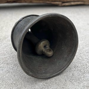 Vintage Large Old Handcrafted Brass Hindu Temple Worship Bell ...