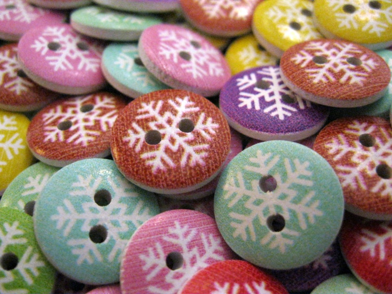 Multi Colored Wooden 20 Pack 1/2" Snowflake Christmas Buttons - Etsy