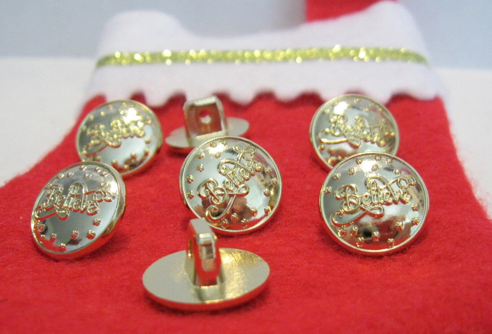 Set of 7 Pcs. 5/8" Gold Sew on "believe" Buttons for Santa Shirts. - Etsy