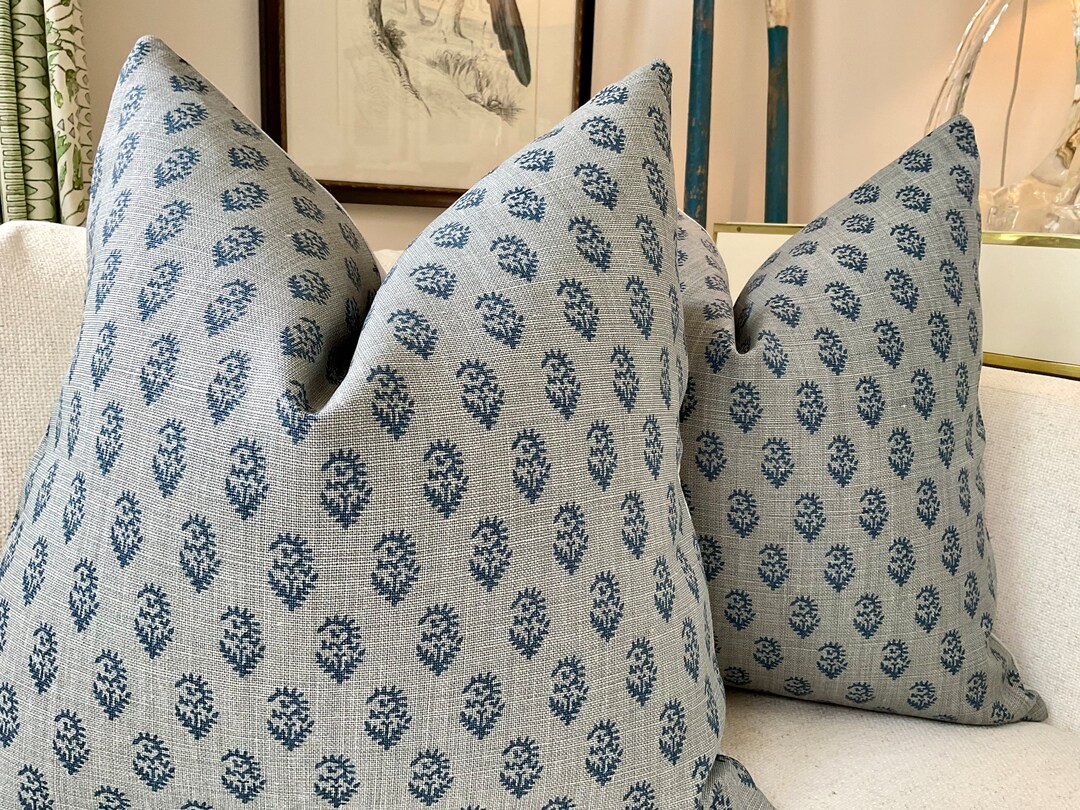 Peter Dunham INDOOR/OUTDOOR Rajmata in Indigo and Ocean Performance ...