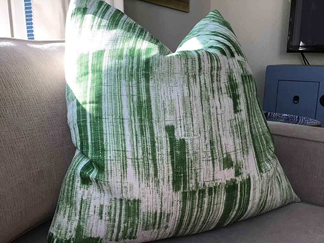 Thibaut “SHADOWS” in Emerald Green From Nara Collection - Etsy
