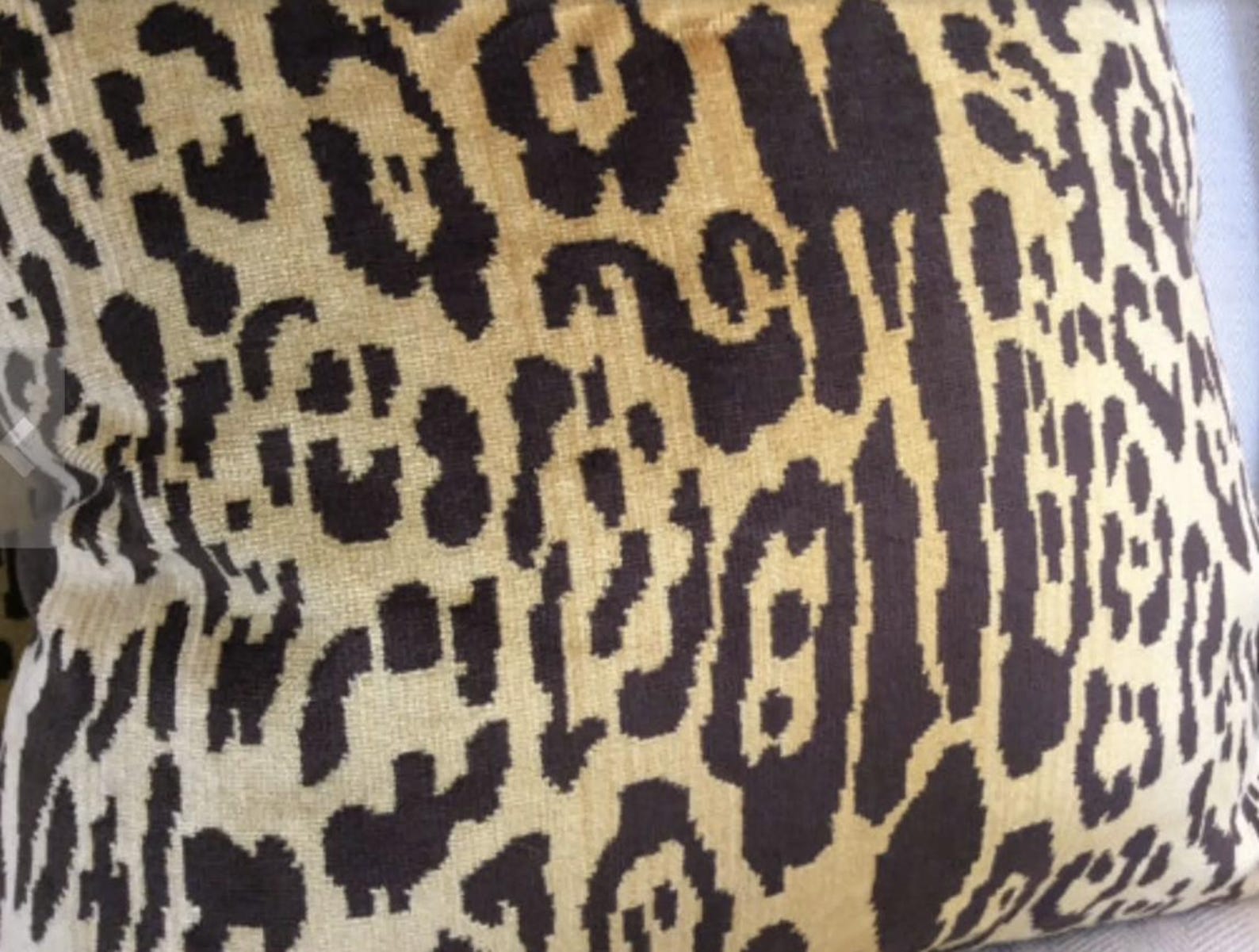 Scalamandre "leopardo" Silk Velvet Pillow Cover (backordered) - Etsy