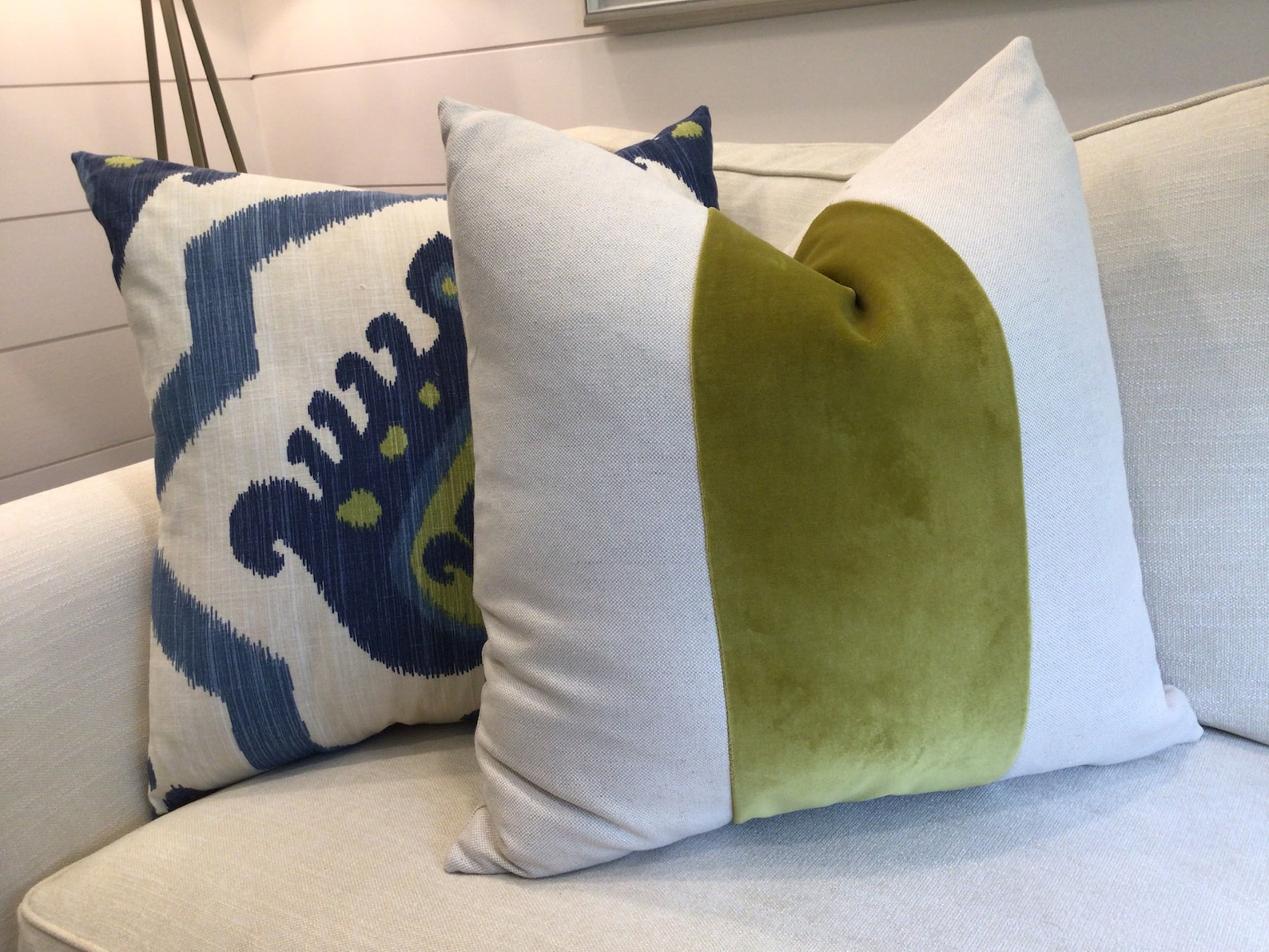 Classic Stunning Chartreuse Velvet Panel With Oatmeal Linen Pillow ...